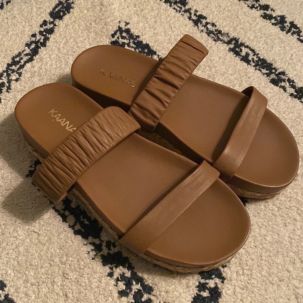 Kaanas Selangor Ruched Platform Pool Slides - Gem